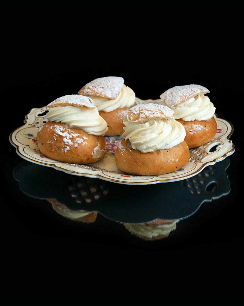 Bilder på semlor i olika stilar och bakgrunder | Norrland247